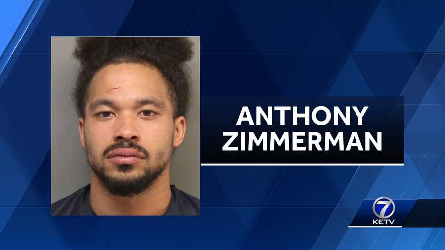 Police: Lincoln man tries to bite officer during arrest