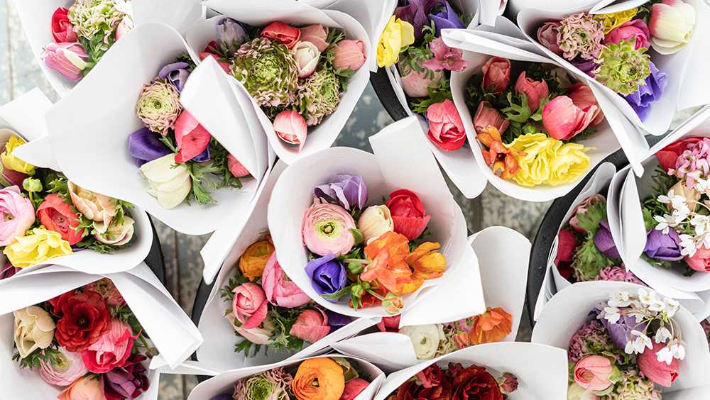 FLOWER DELIVERY: Which Upstate florists are doing deliveries?