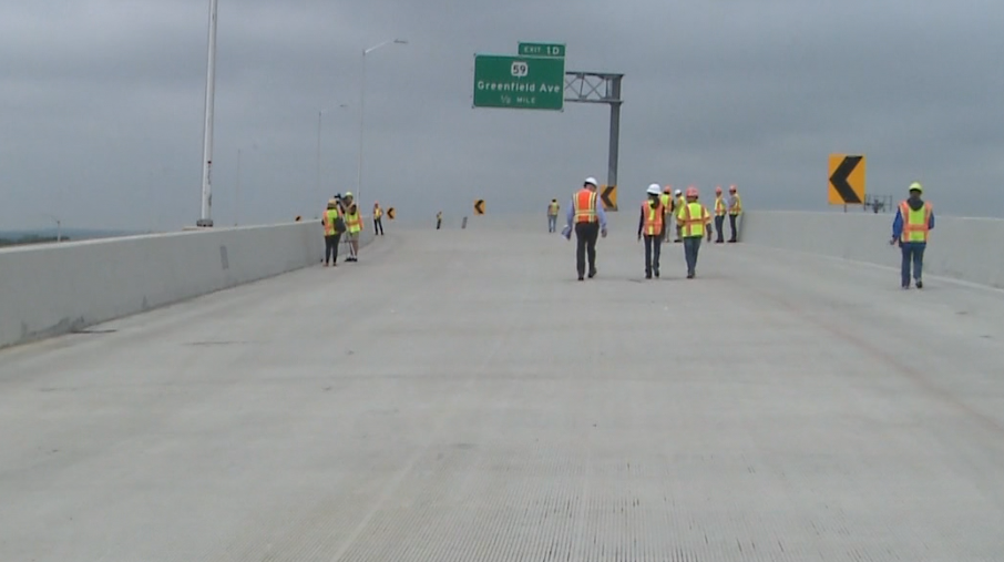 Last major ramp in Zoo Interchange reopens