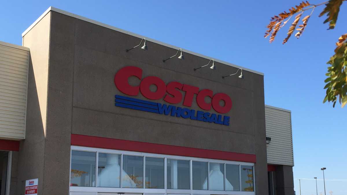 Armed robbers steal $150,000 worth of jewelry from Tracy Costco