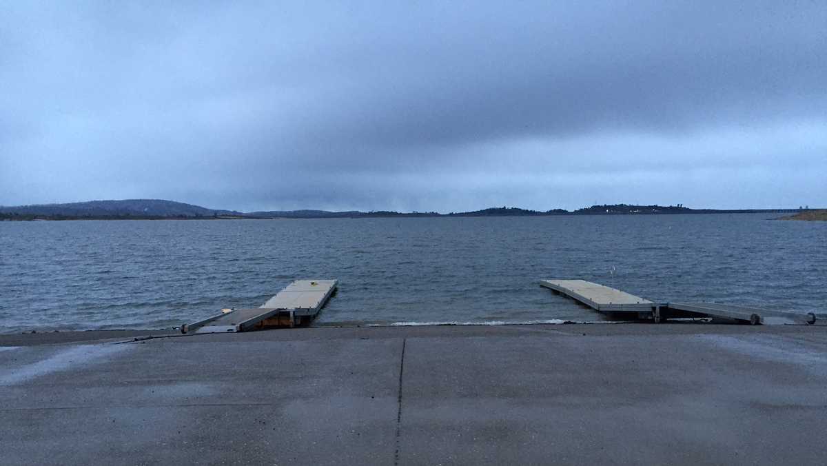 Folsom Lake nearing capacity