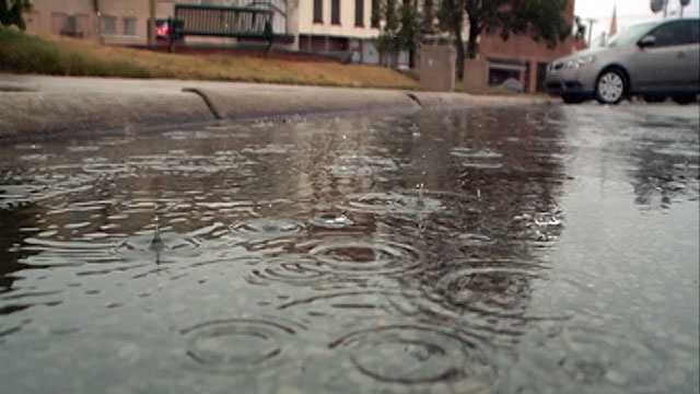 Police: Multiple reports of "significant flash flooding" in Fort Smith area