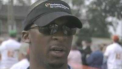 Chiefs announce Dante Hall as newest hall of fame member