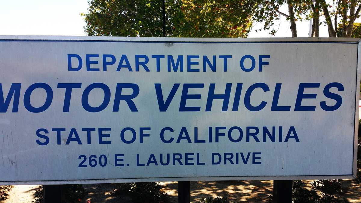 Salinas DMV receives bomb threat, law enforcement investigating