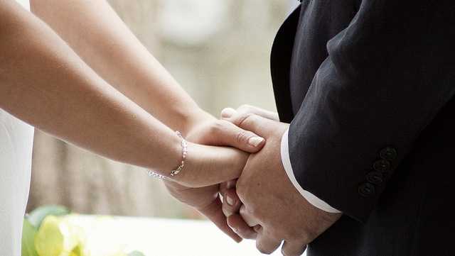 ‘Calling all homewreckers’: Law in 7 states reminds folks not to break ...