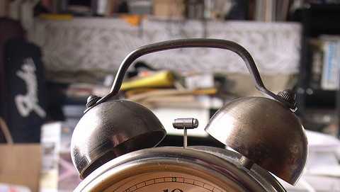 4 Ways To Help Your Body Adjust To Daylight Saving Time