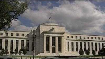 Fed to announce rate cut amid slowdown and pressure from Trump