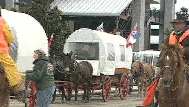 Dixie National rodeo parade rolls through Jackson