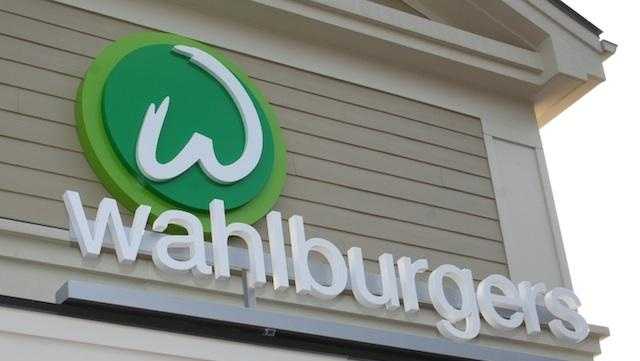 Wahlburgers celebrates anniversary of first location with 8-cent burgers