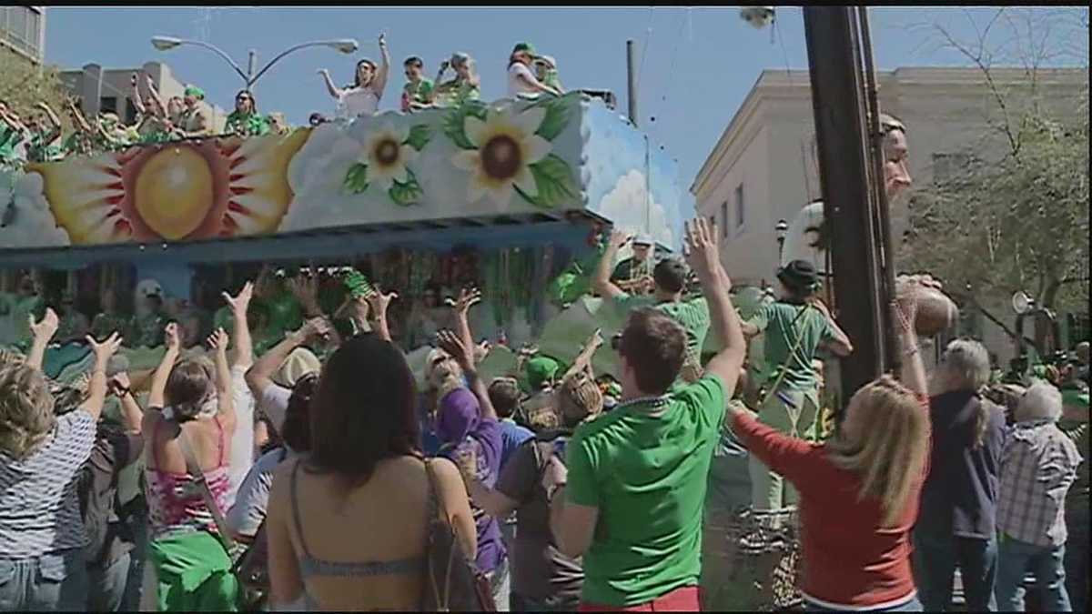 Here's what you should bring with you to the parade route