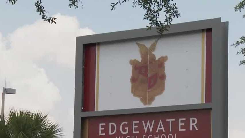 Possible bomb threat prompt evacuation at Edgewater High School