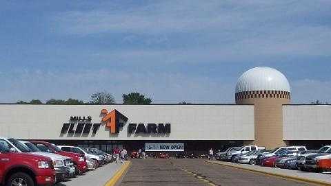 Minnesota AG files lawsuit against Fleet Farm over gun sales to two ...