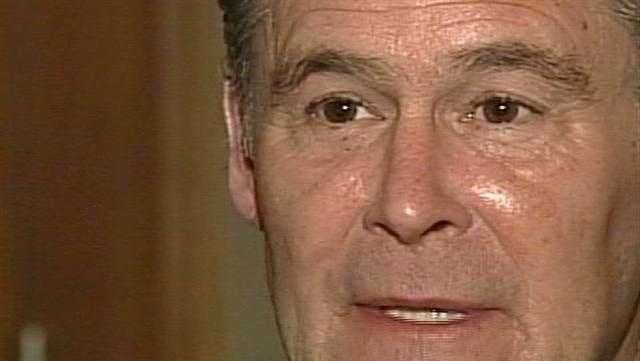 Donovan asks Walker to look into Milwaukee's 'fiscal crisis'