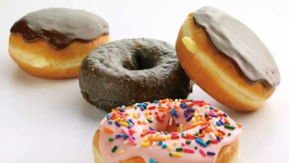 Louisville man arrested for impersonating officer to steal doughnuts