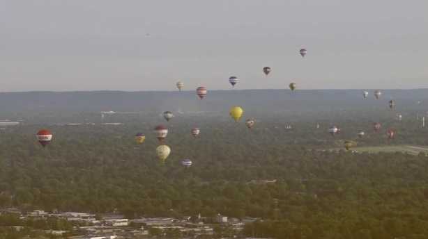 Great Balloon Race goes on as scheduled