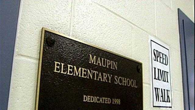 JCPS board votes to end Catalpa program at Maupin Elementary School