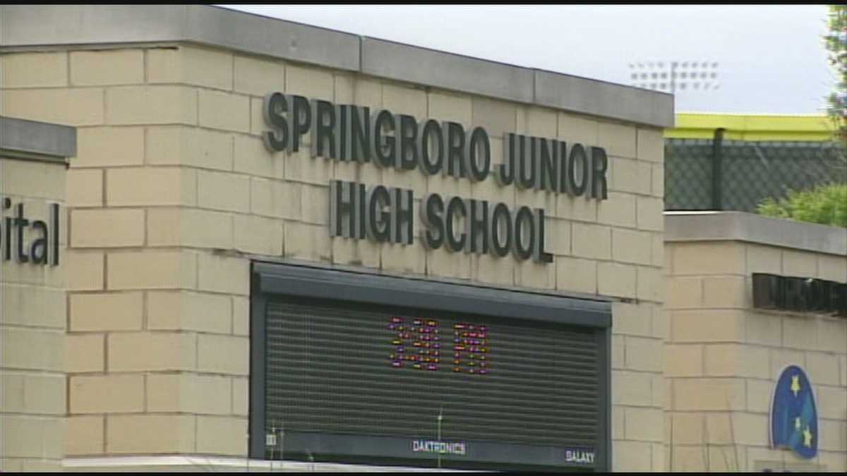 Springboro Schools on 2-hour delay due to power outage