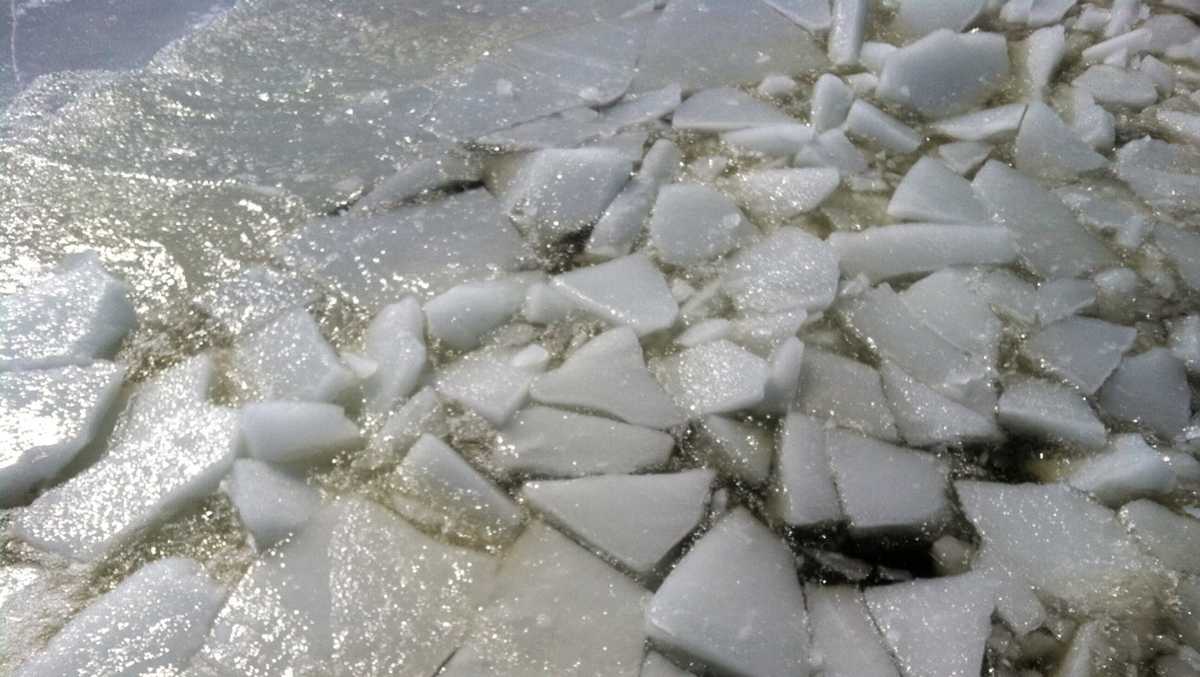 Two people rescued after breaking through the ice in Searsmont