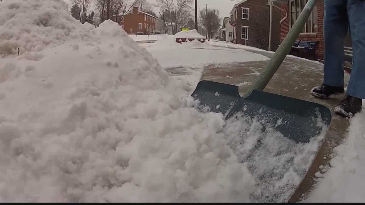 SNOW ANGELS: Pittsburgh calls for snow shoveling volunteers