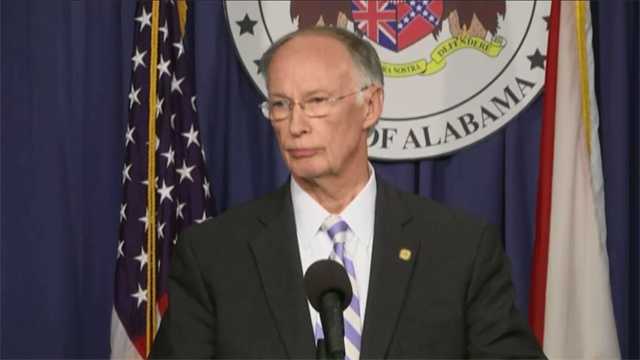 Former Alabama Gov. Robert Bentley wants gun permit reinstated