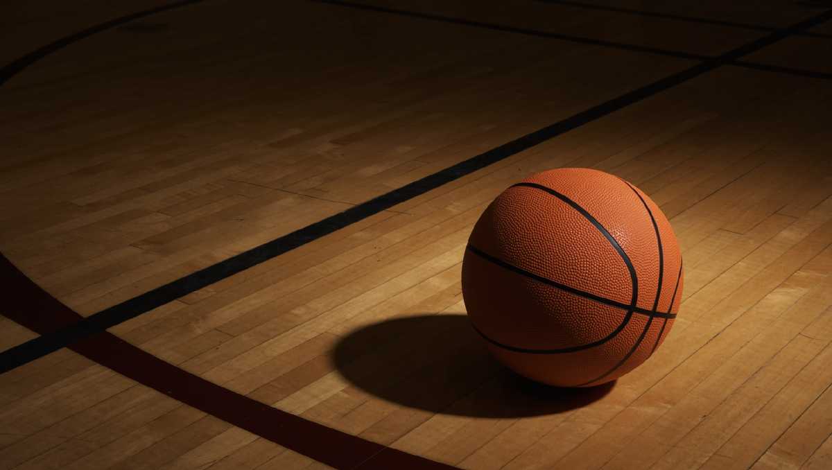 Lander men's basketball team to play for national championship
