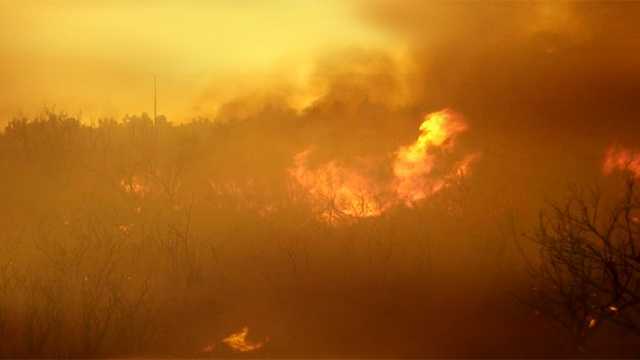Florida officials contain 20-acre fire in Clewiston