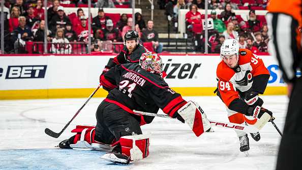 Flyers shutout by Hurricanes in Game 1 of Eastern Conference Semifinals