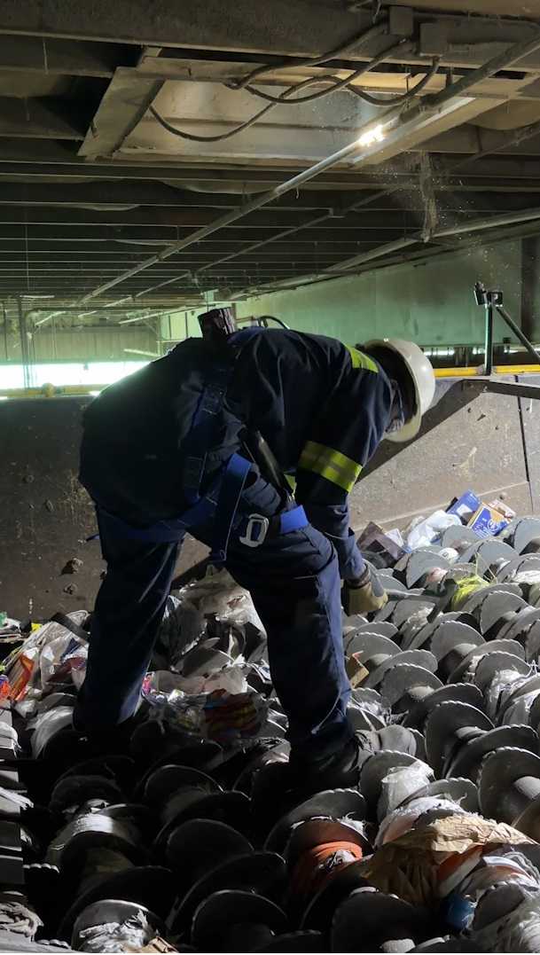Improperly recycled plastic bags create problem for Lee County as push ...