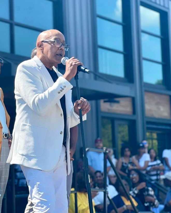Peabo Bryson, voice of Disney classics, hospitalized after stroke