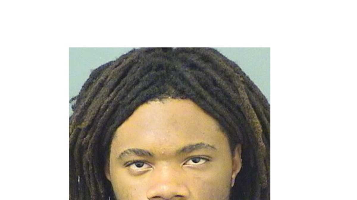 Teen accused of shooting at occupied car in West Palm Beach