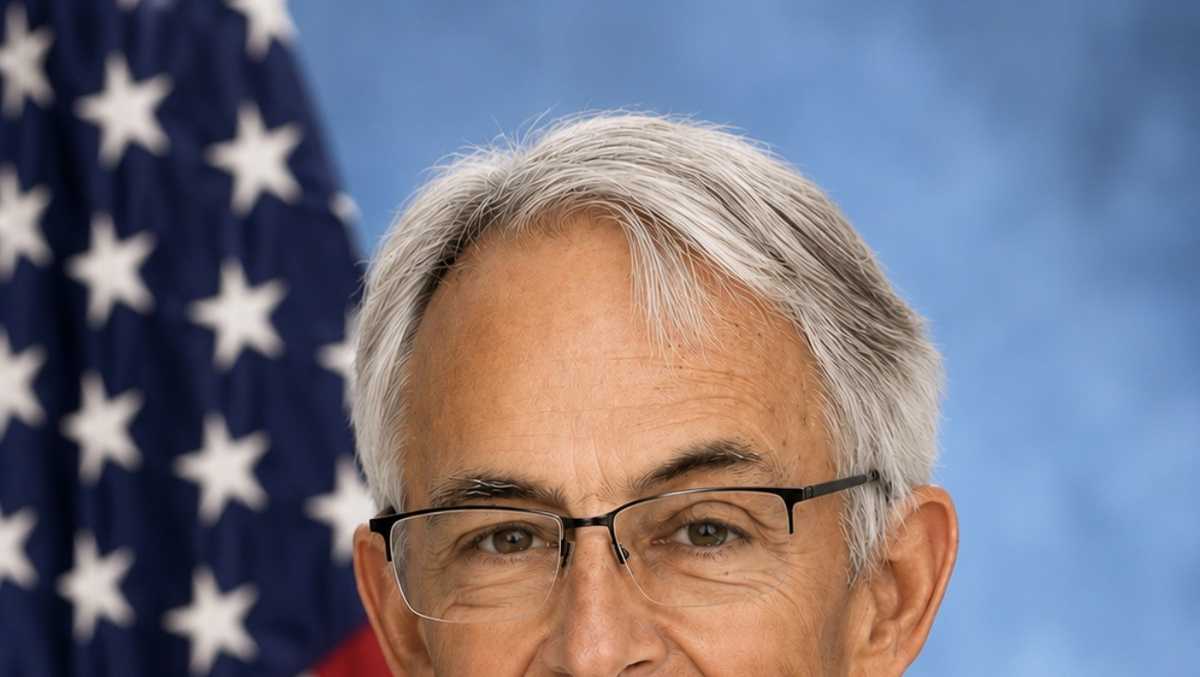 Ocean Ridge announces death of town commissioner David Hutchins