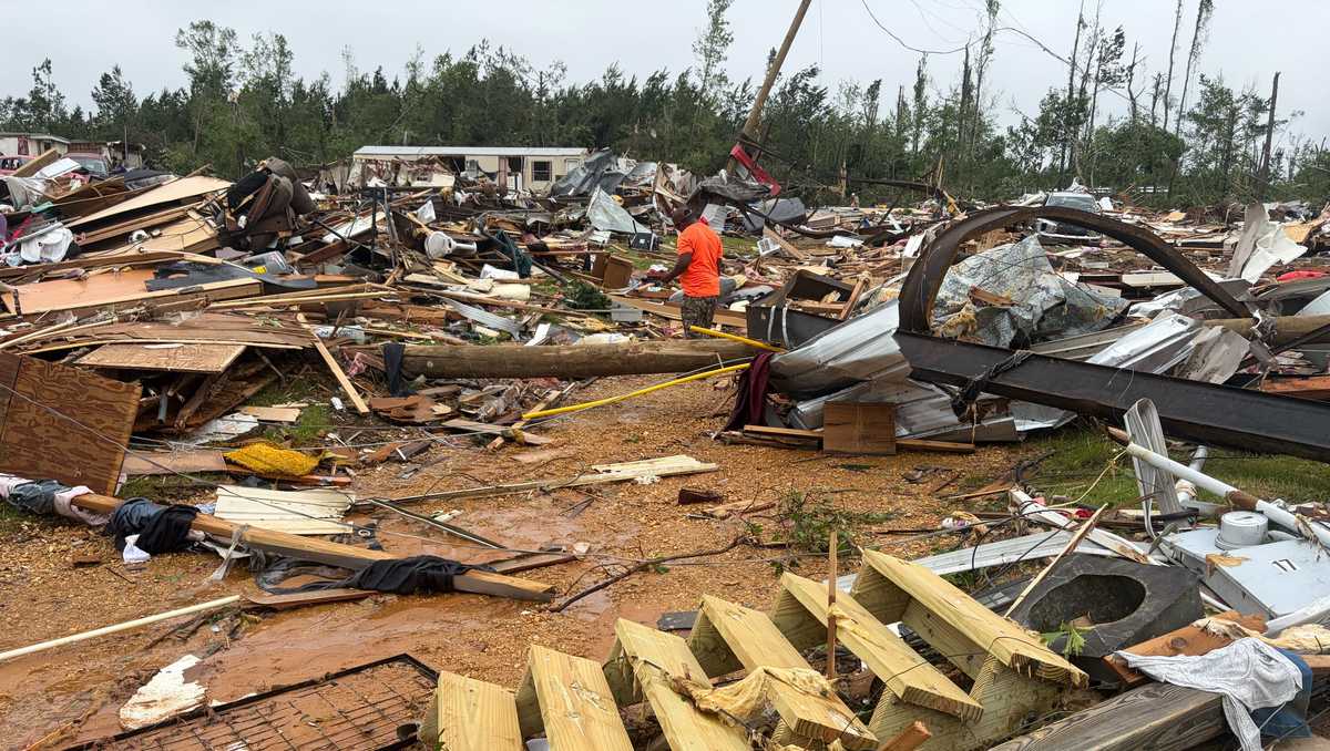 Photos and Videos: Tornadoes leave trail of damage in Mississippi