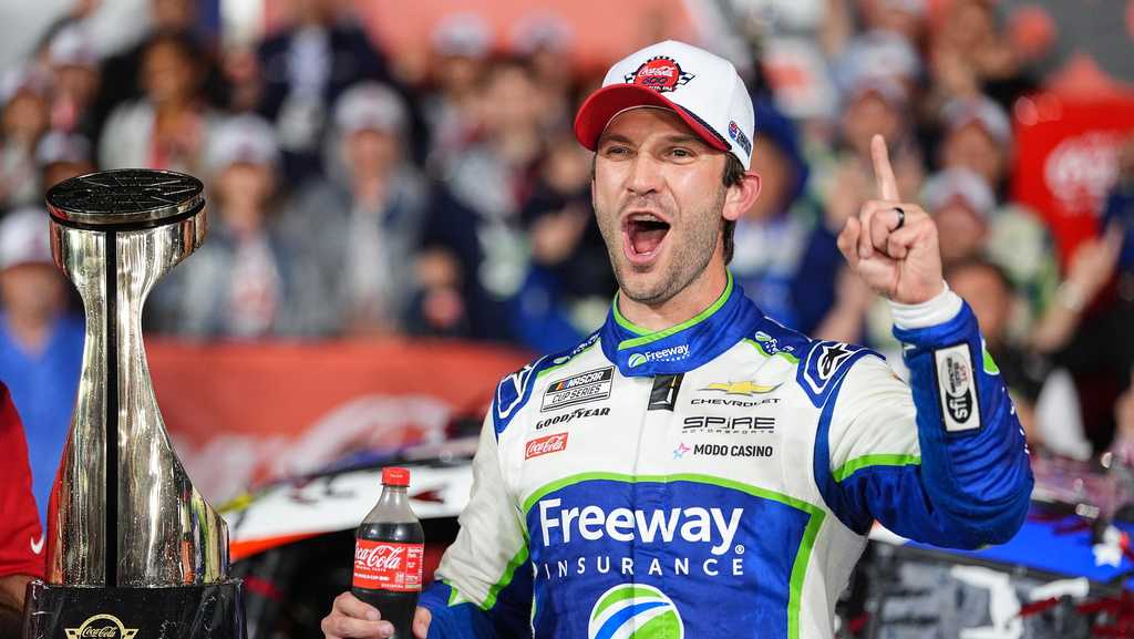 Daniel Suarez wins Coca-Cola 600 after NASCAR honors Kyle Busch