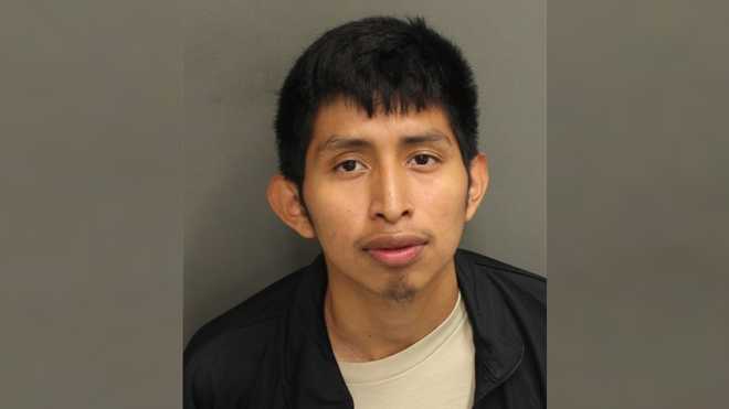 Man arrested at Winter Garden coffee shop, accused of recording in ...