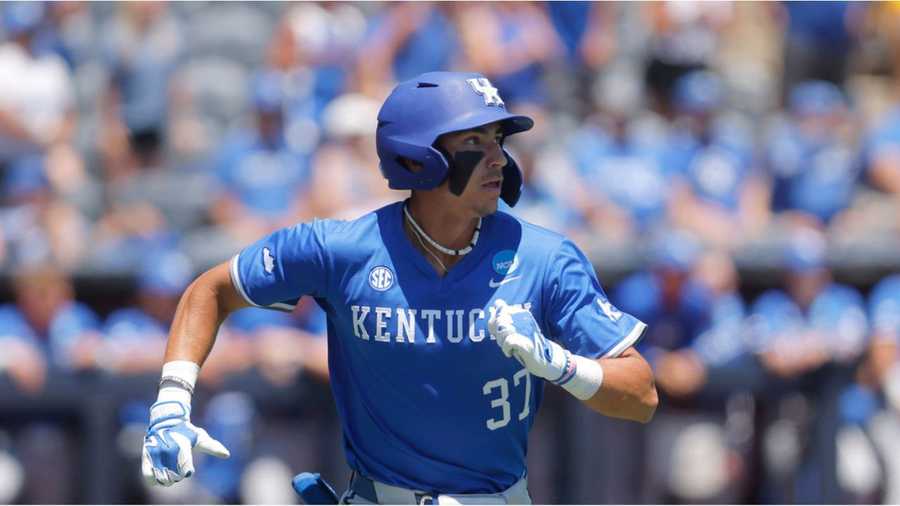 West Virginia beats Kentucky, forcing regional elimination final