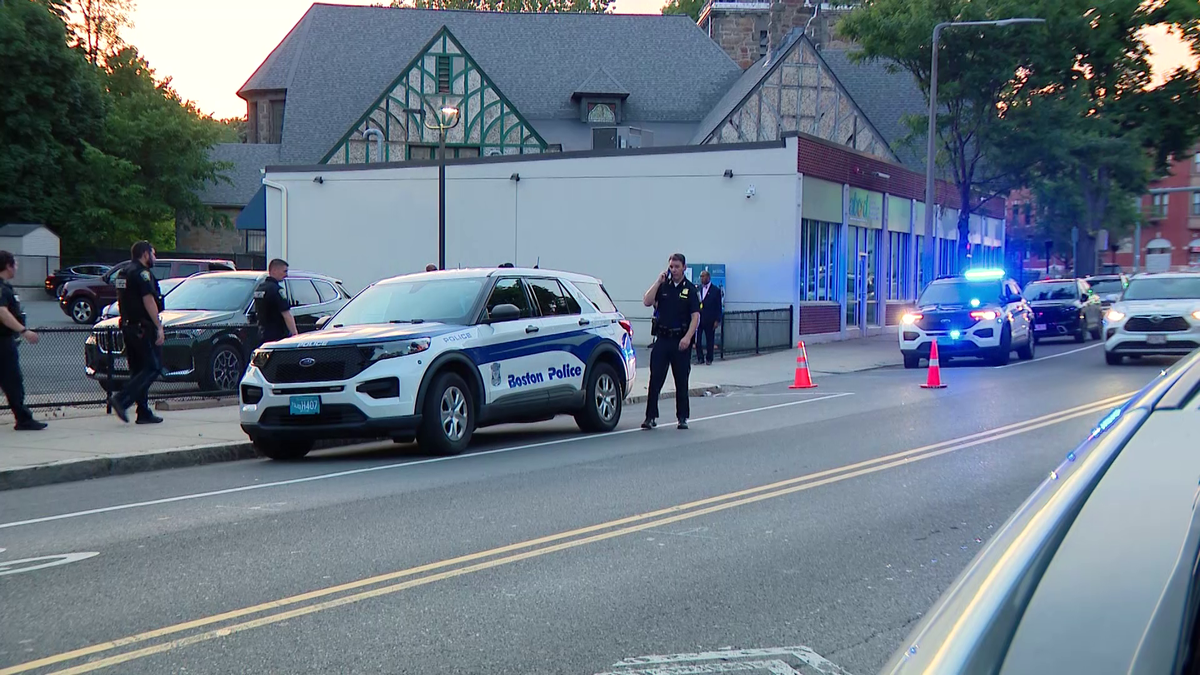 Man shot near graduation ceremony in Roxbury, police say