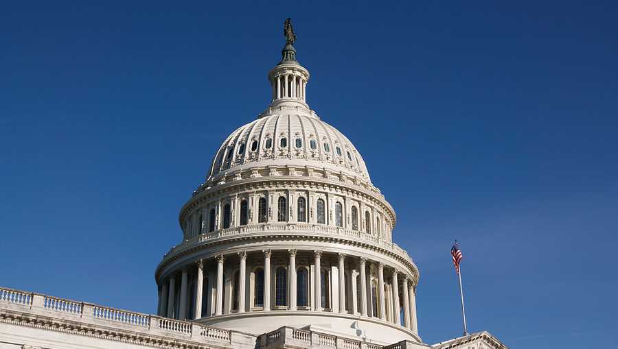 House passes bill to aid Ukraine, impose new sanctions on Russia