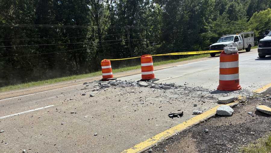 Large buckle disables vehicles, impacts traffic on Hwy 18