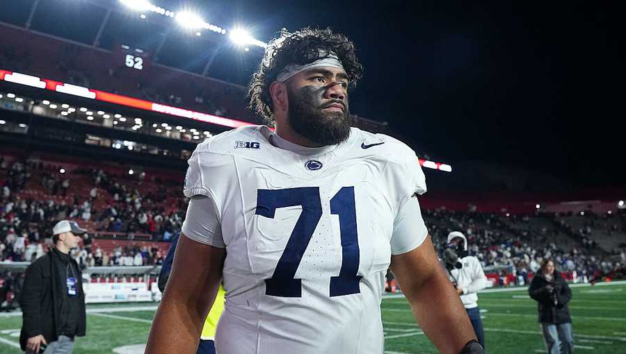 Baltimore Ravens select Olaivavega Ioane in the first round of the NFL ...