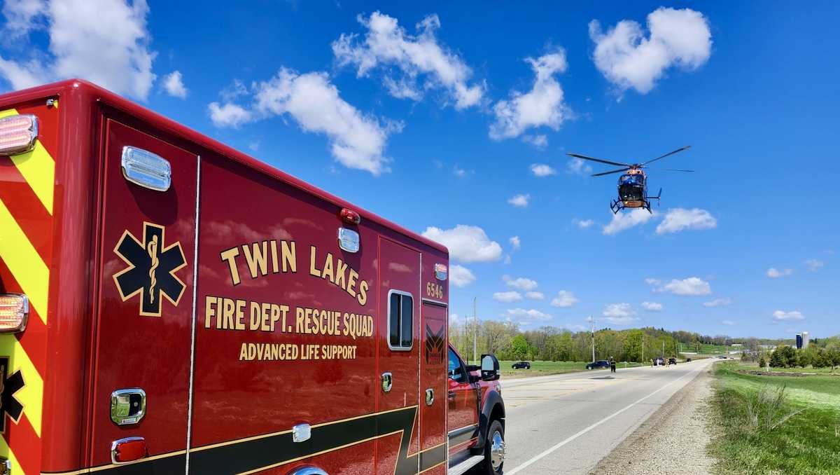 Three people injured in Saturday Kenosha Co. head-on crash
