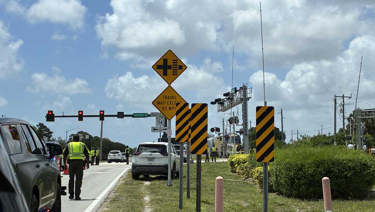 1 killed in collision between Brightline train and bicycle