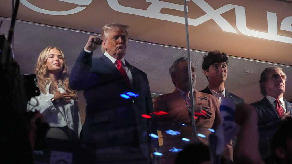 Trump booed by crowd during anthem prior to NBA Finals game - WISN