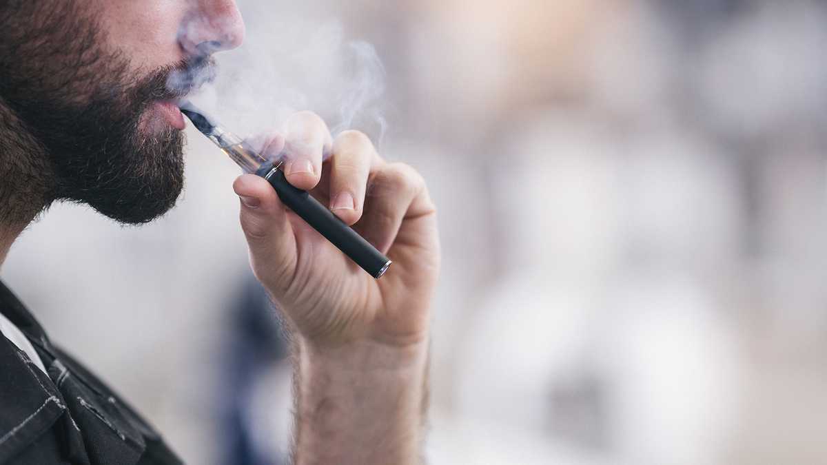 First fruit-flavored e-cigarettes OK'd for adults