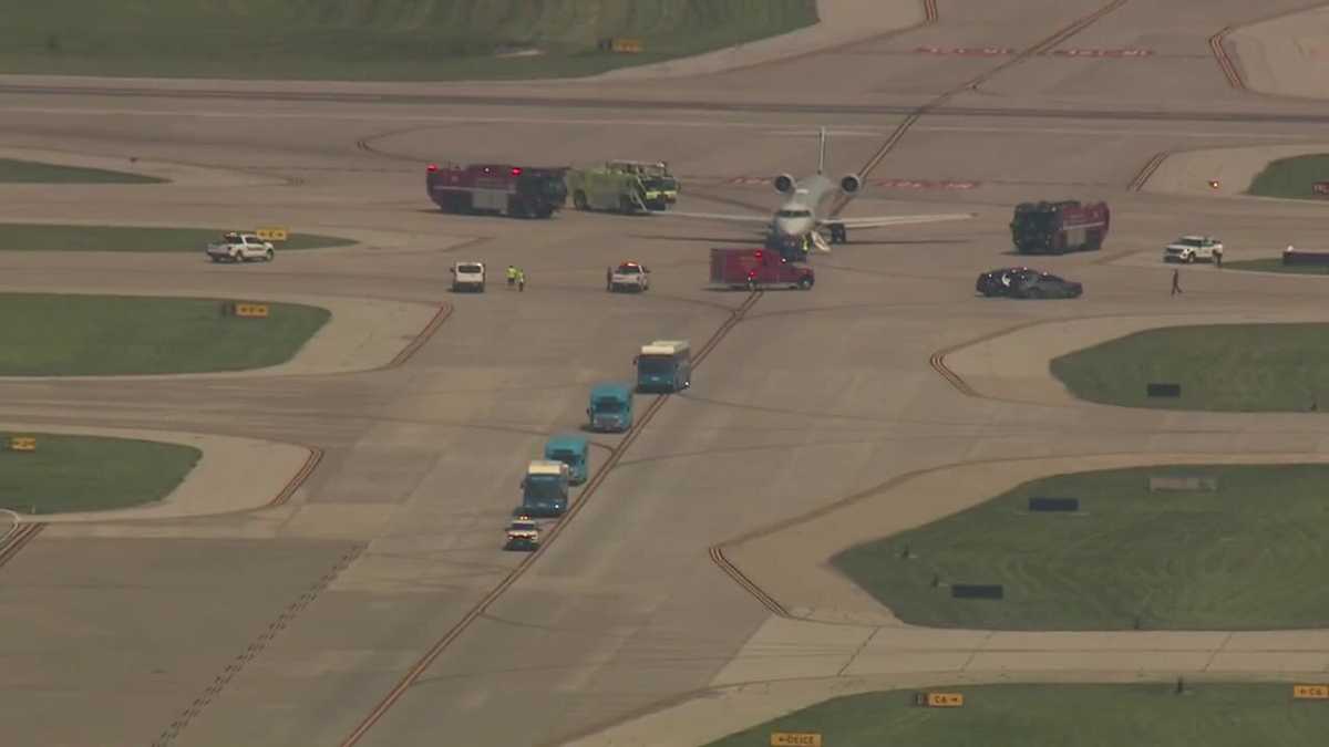 MCI emergency evacuation: 'Odor in cabin' reported; no one hurt