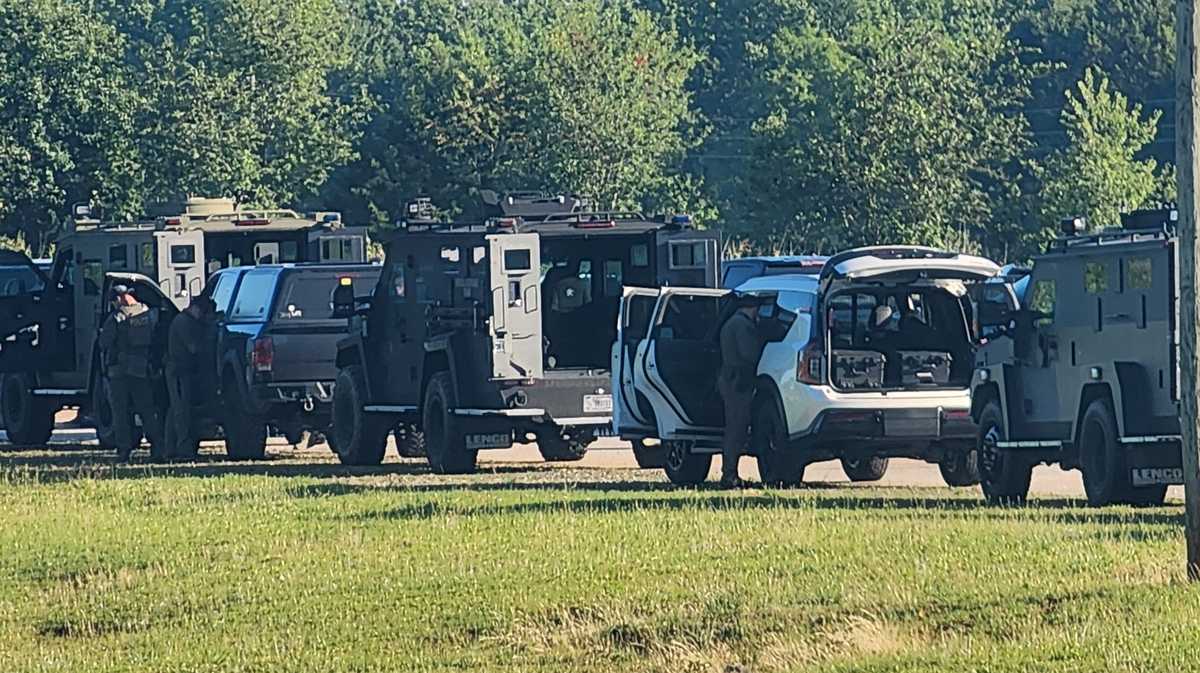 Large law enforcement presence at SC business