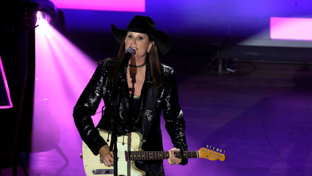 Omaha Performing Arts announces Terri Clark in concert