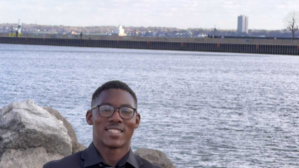 Senior Shout-Outs Slideshow 2026