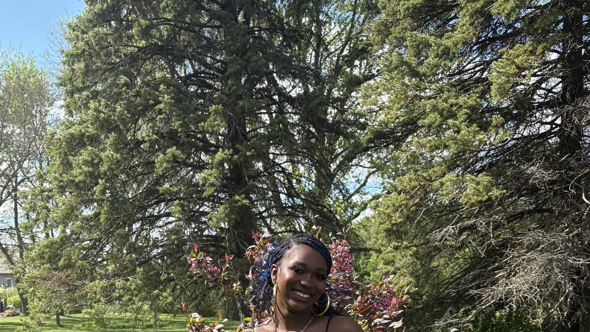 Senior Shout-Outs Slideshow 2026