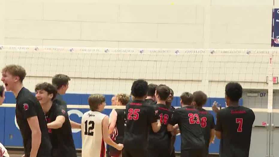 York Suburban boys' volleyball wins district championship
