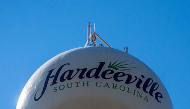 Hardeeville selects new city manager